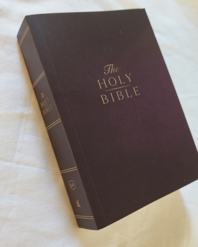 Small Presentation Bible - A6 - King James [RB105] - £17.00 : Southern ...