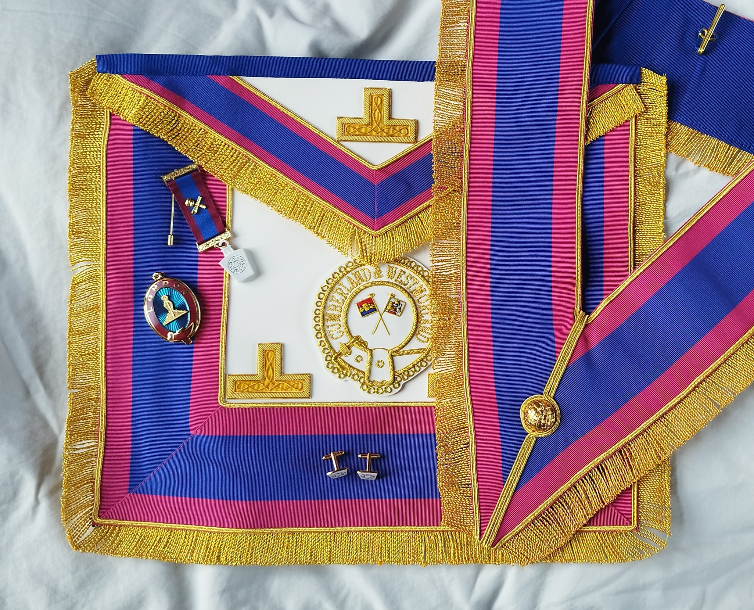 Southern Regalia, Masonic Regalia, Masonic Aprons - Southern Regalia