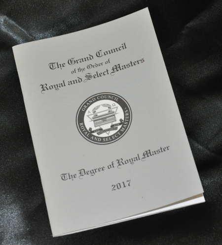 Masonic Rituals : Southern Regalia, Masonic Regalia, Masonic Aprons ...